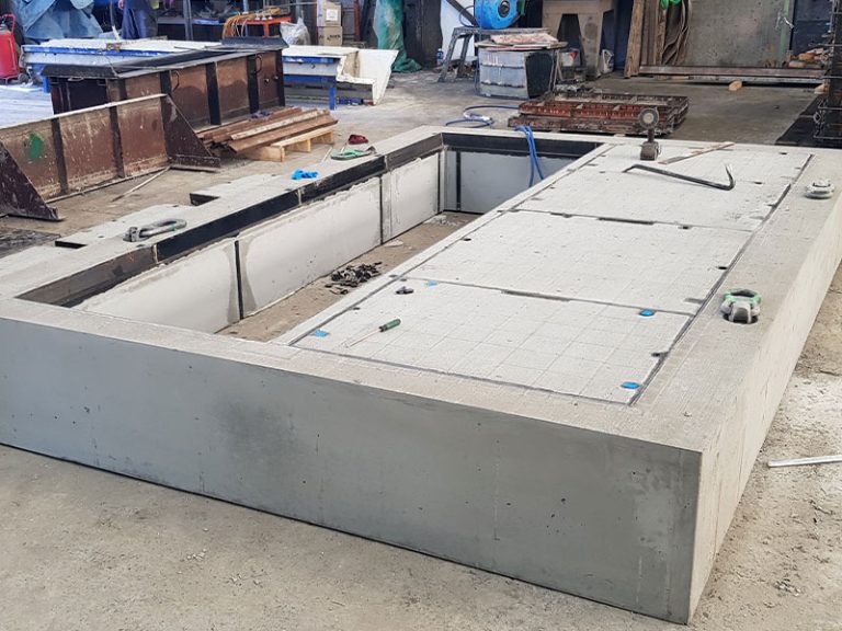 Access Covers, Concrete Pit Lids, Stormwater Pit Covers | SVC Civil